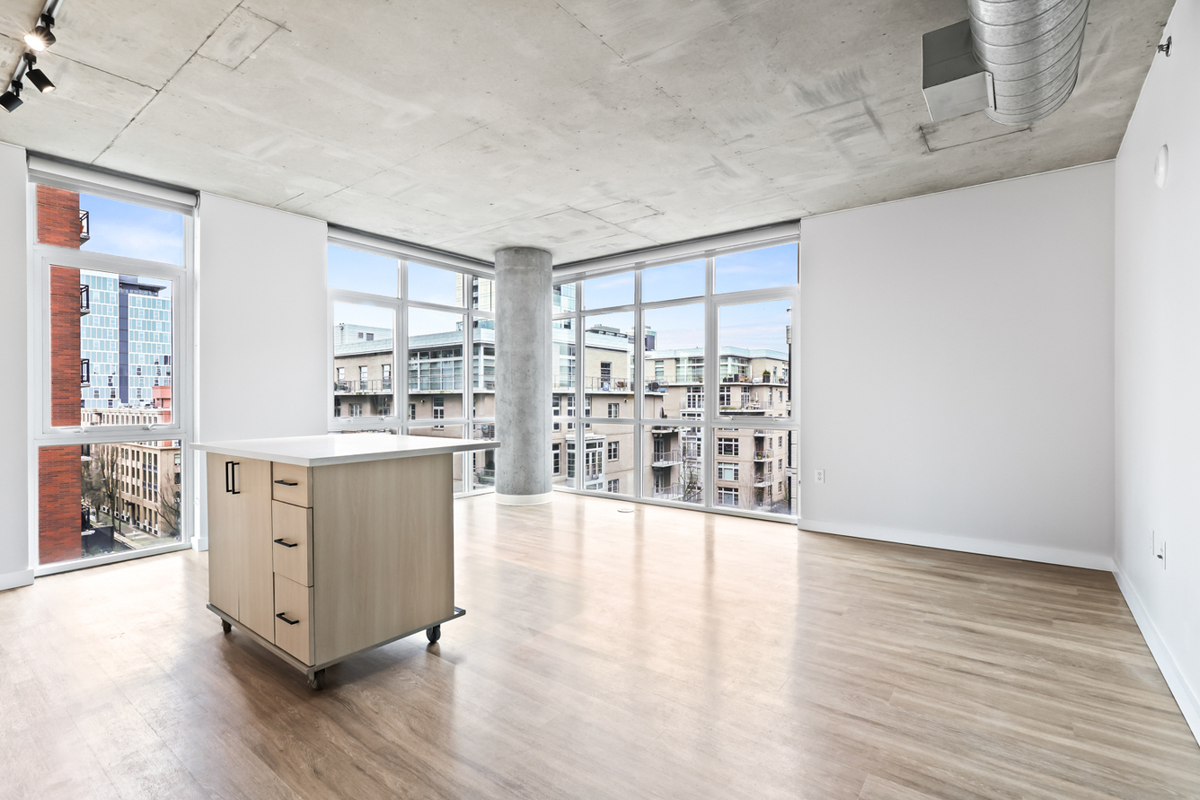 Photos of Asa Flats + Lofts apartments in Portland OR